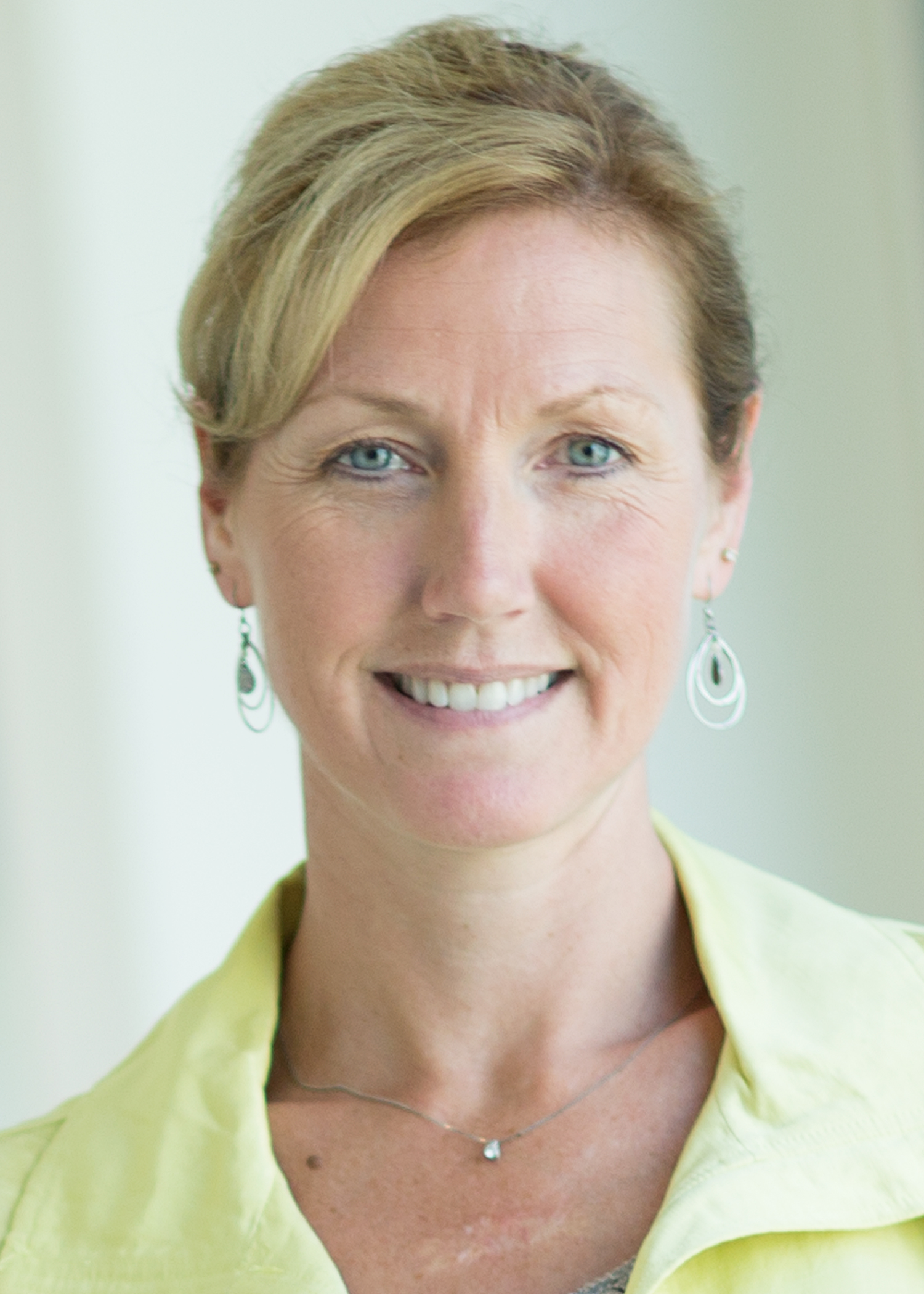 Fay Clements's Instagram, Twitter & Facebook on IDCrawl