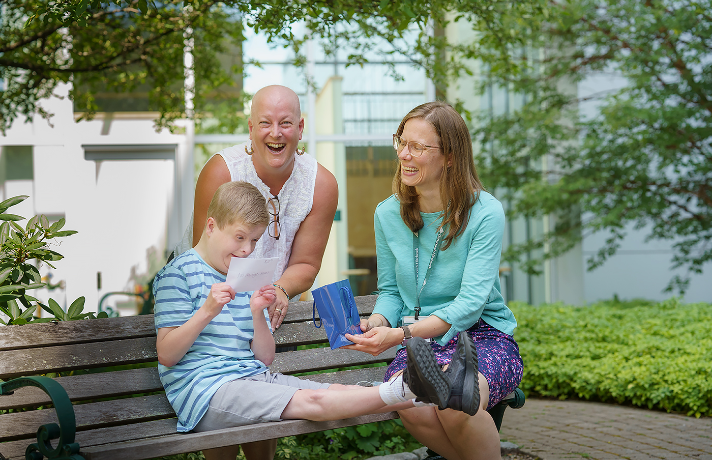 Fueling cars and kindness from patient to patient | News & Stories ...