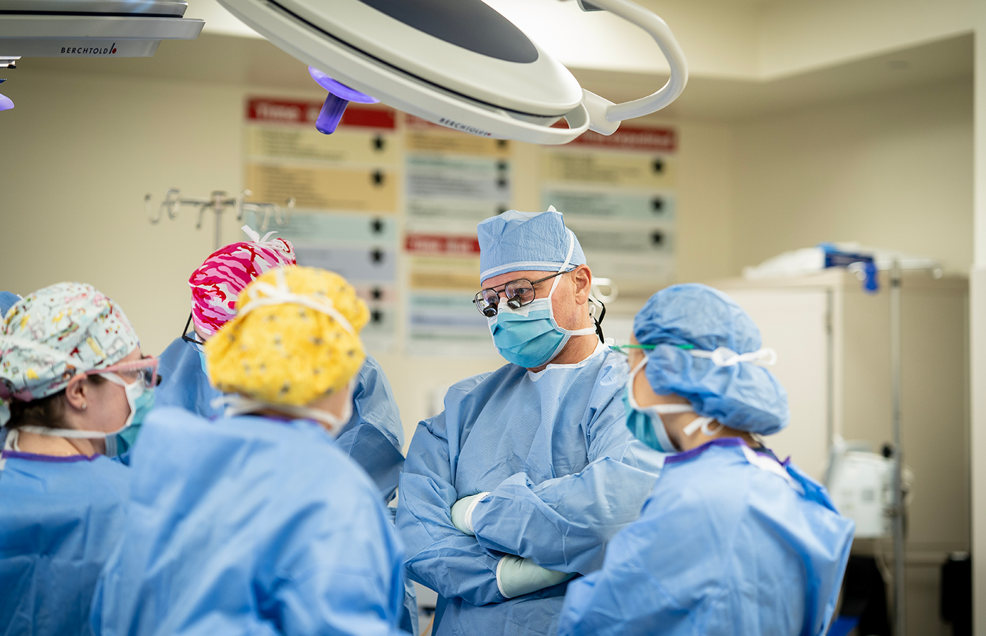 A Morning Surgery in the OR | News & Stories | DHMC and Clinics